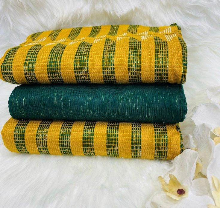 MG Authentic Hand Weaved Kente Cloth A091695